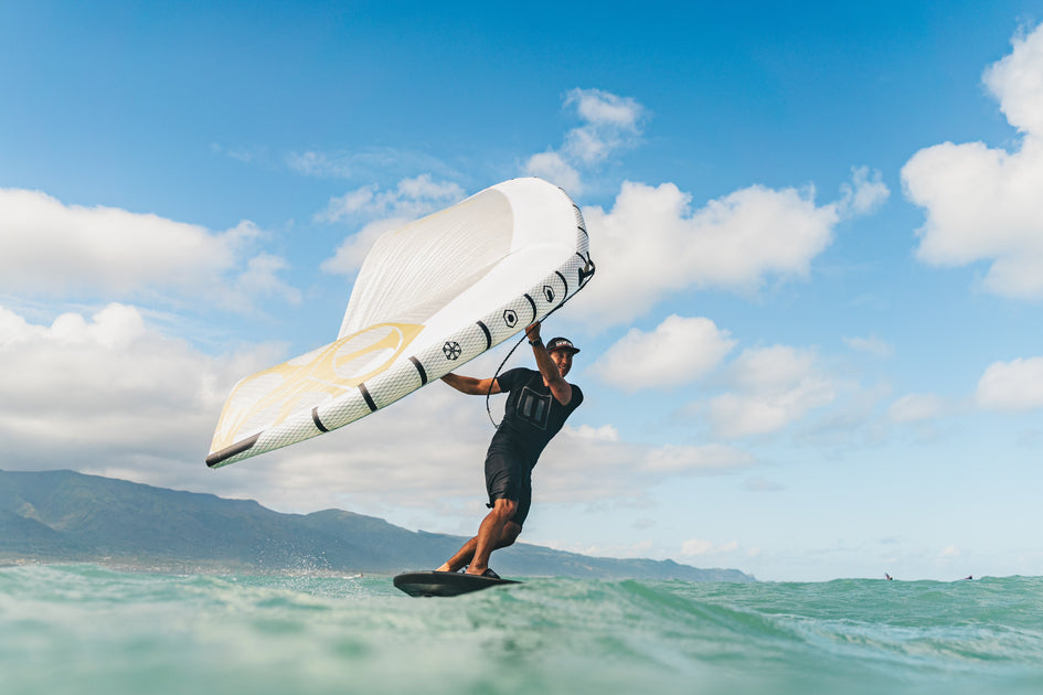 FLASH WING – ON KITEBOARDING